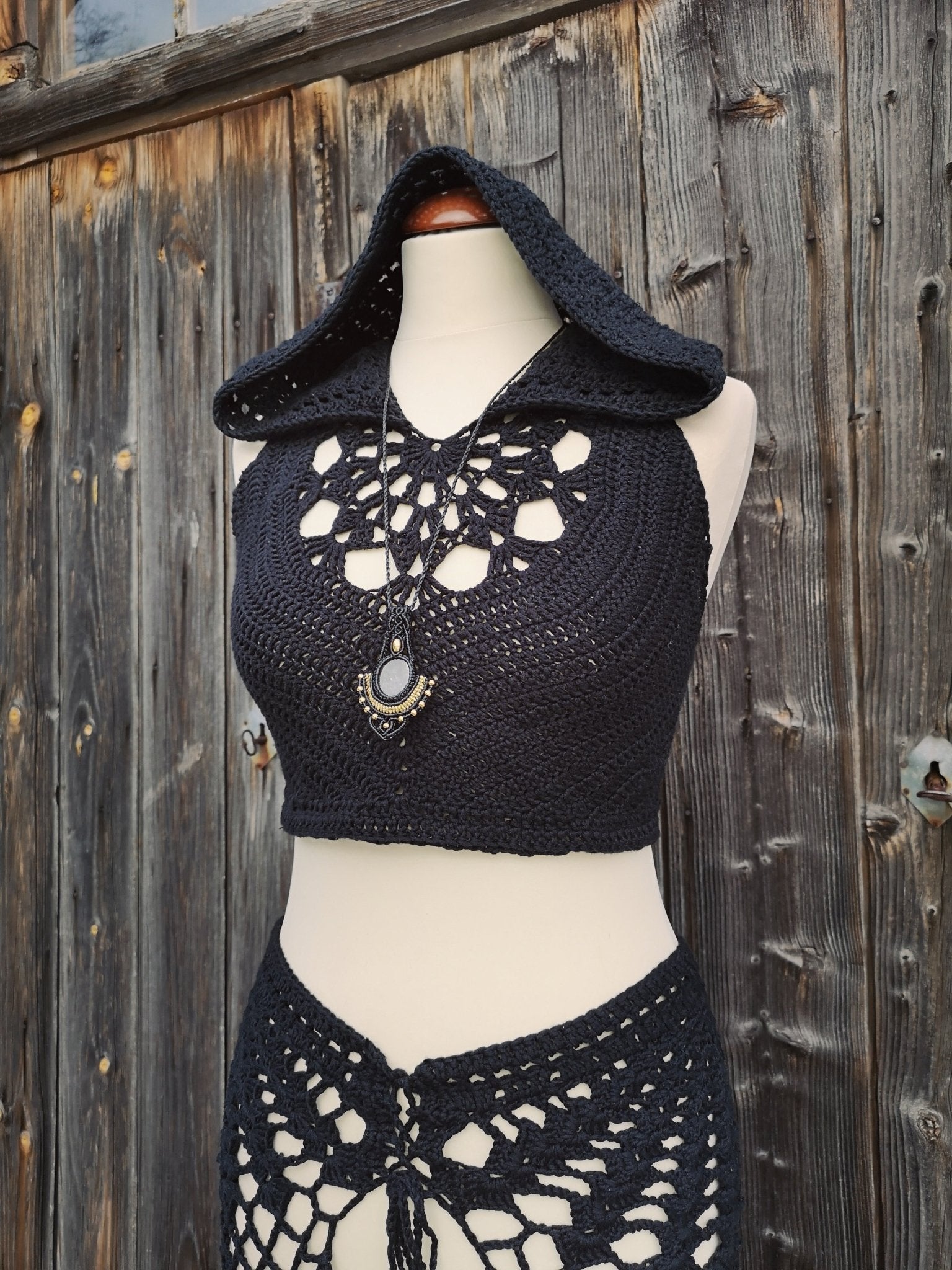 SIREN crochet tutorial: Hooded top – Maana Crafts